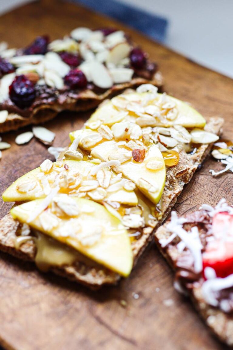 5-Minute Crispbread Snacks - Sweet New Roots